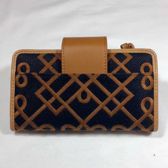 Spartina 449 | Bags | Spartina 449 Mareena Turn Key Wallet | Poshmark